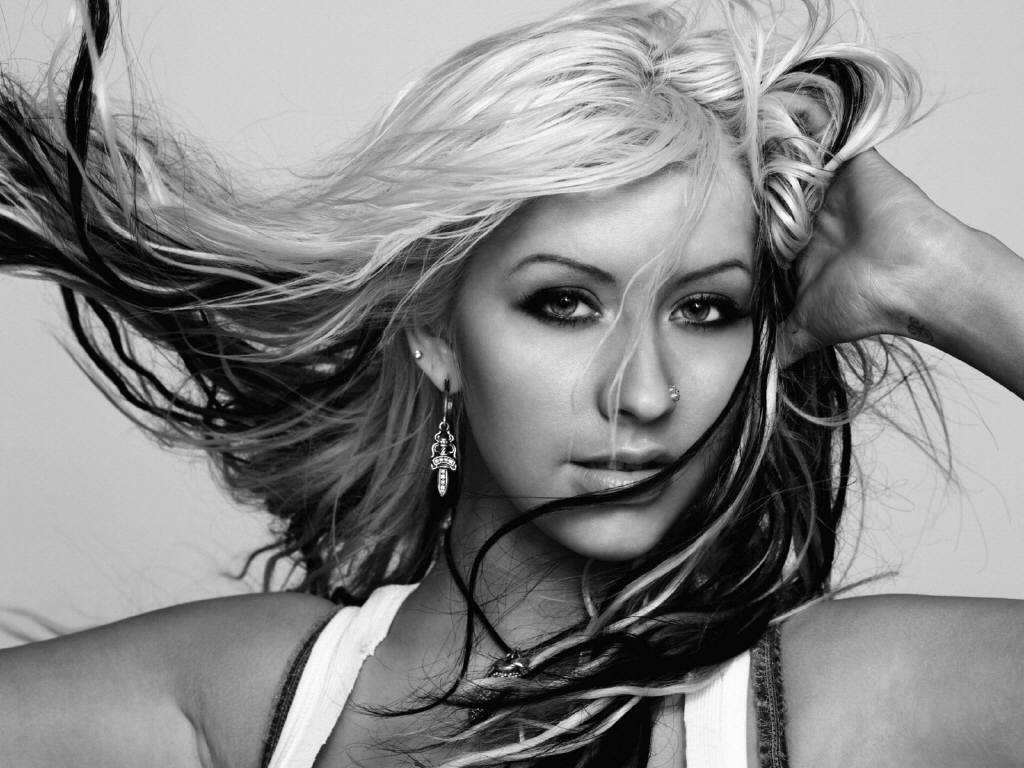 Christina Aguilera Sexy Wallpaper Images
