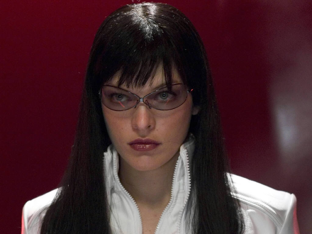 Milla Jovovich Sexy Wallpaper Images